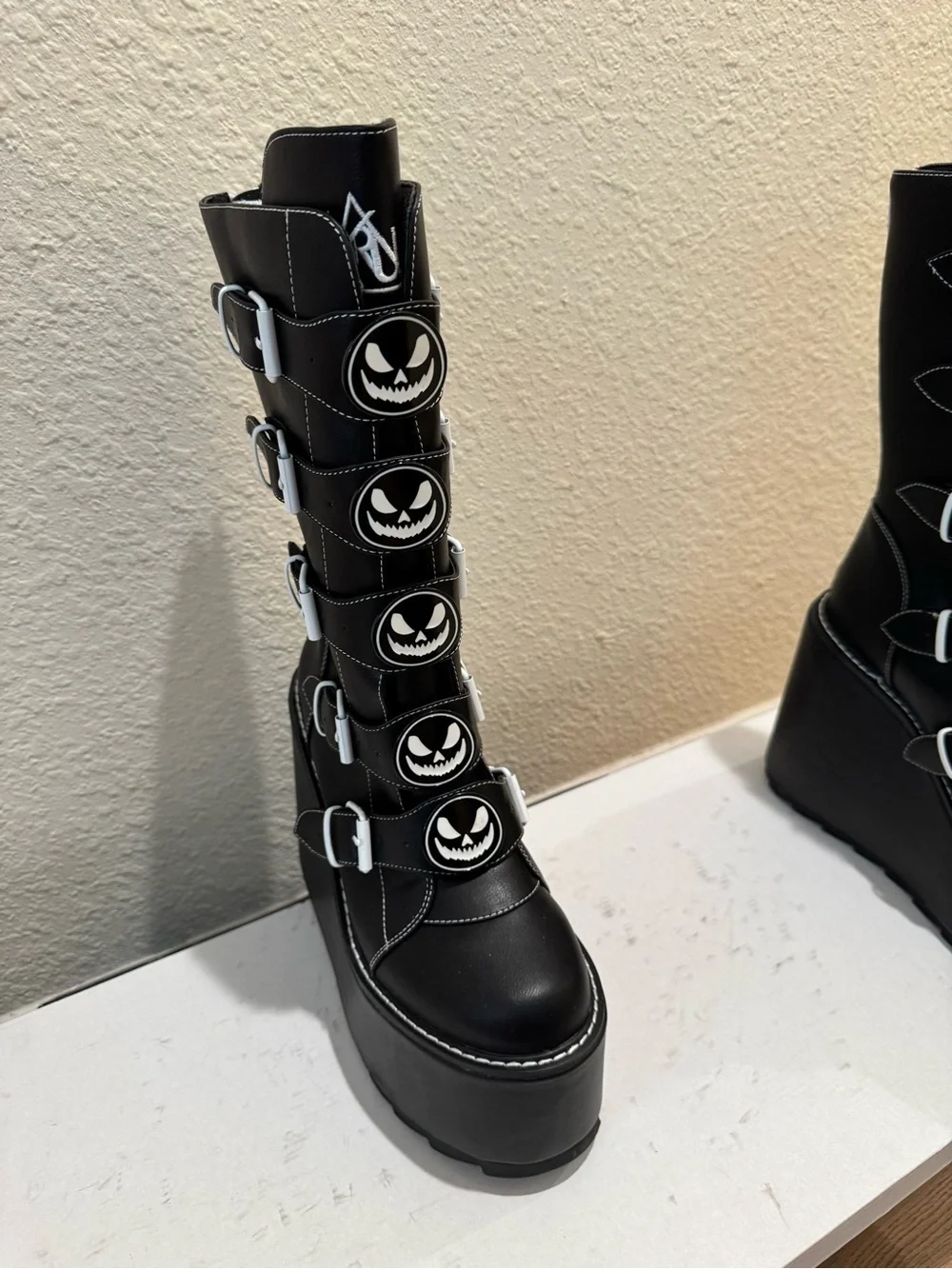 YRU | Shoes | Yru Dune Platform Buckle Boots | Poshmark